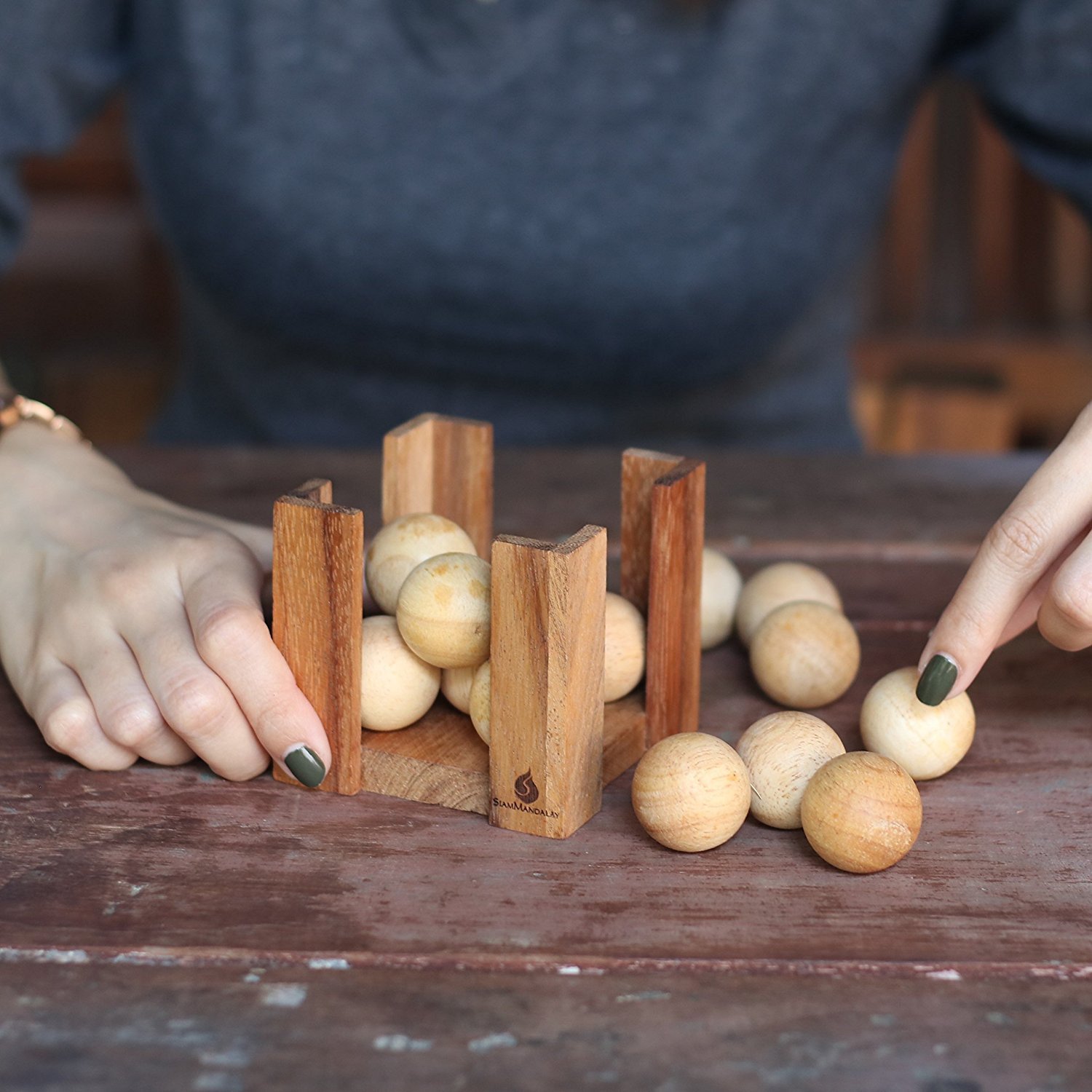 Wooden Ballroom - Assembly Stacking Problem Puzzle