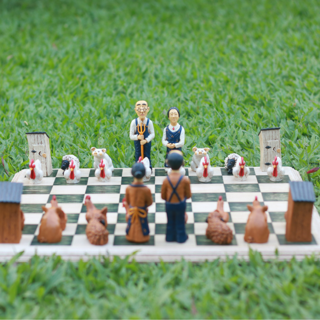 Farmyard Themed Chess Set | SiamMandalay