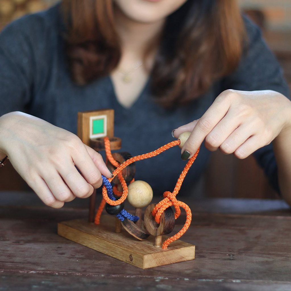 Rope Puzzle | Disentanglement | Wood & String Puzzle