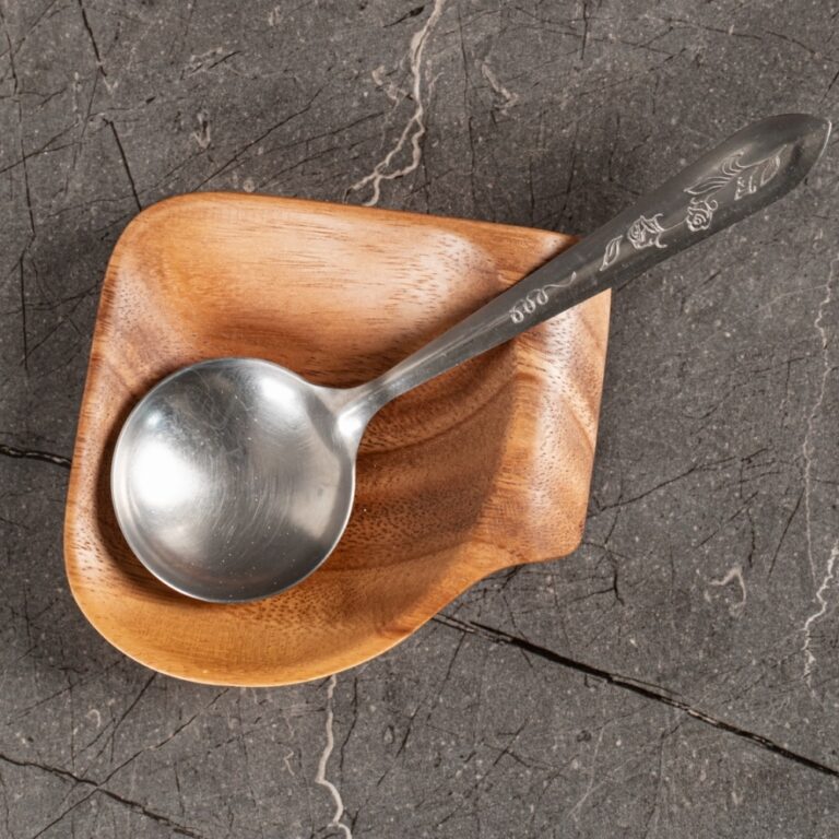 Acacia Wood Classic Spoon Rest: Sustainably Handcrafted by SiamMandalay
