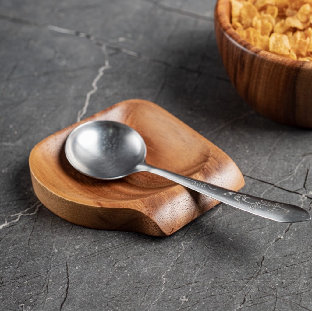 Acacia Wood Classic Spoon Rest: Sustainably Handcrafted by SiamMandalay
